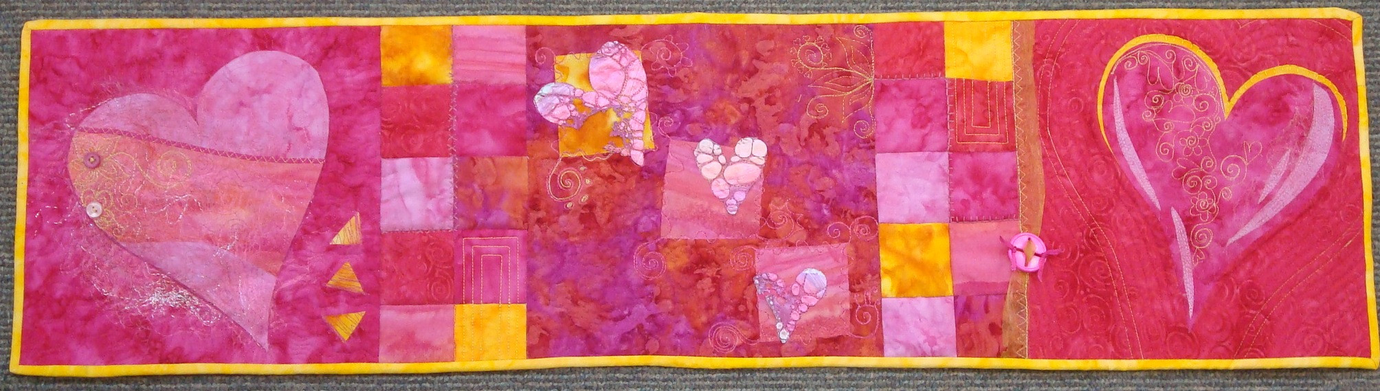 Ashleigh Ward Hearts Quilt | Aotearoa Quilters